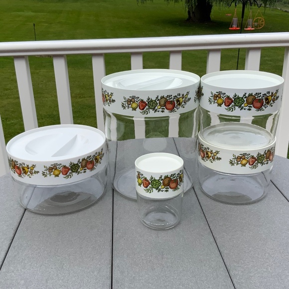 Pyrex | Kitchen | Piece Vintage Pyrex Spice Of Life Seenstore Canister ...